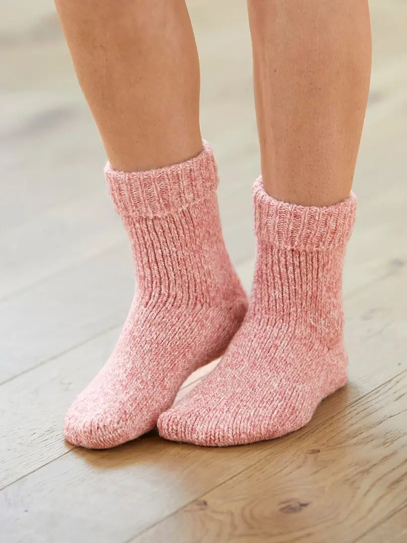 Sweet Cosy Slipper Socks Free Pattern – Cocador