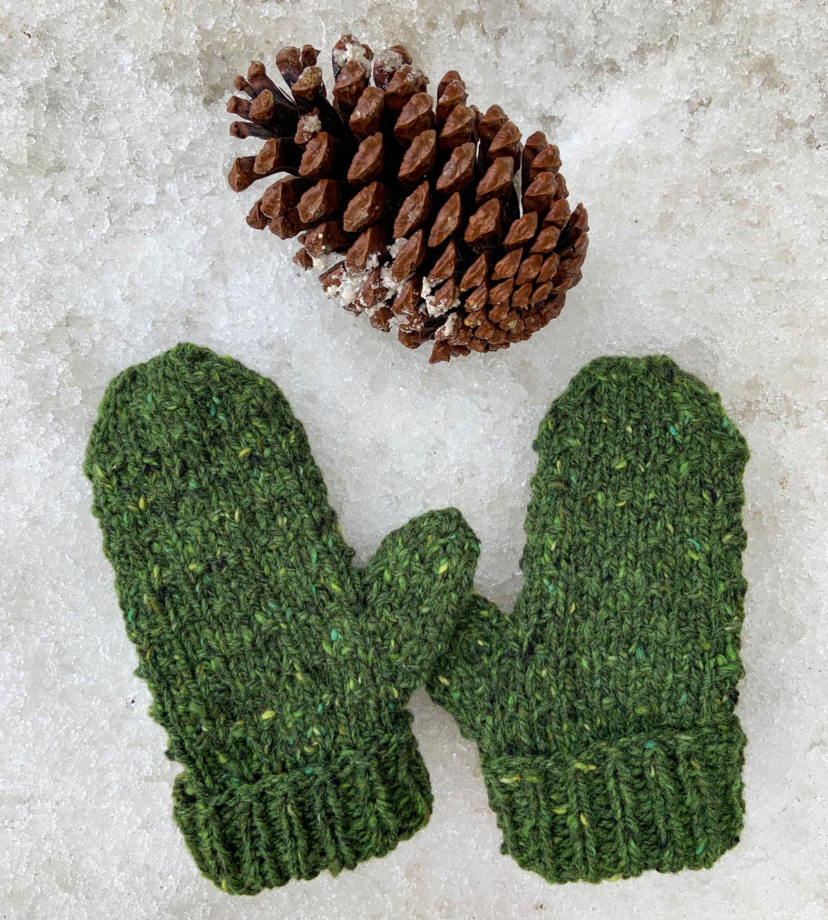How To Make Great Up North Cabin Mitten | Free Pattern – Cocador